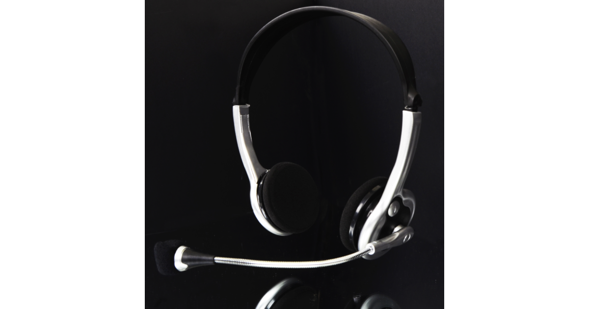 Lilydale Books | MCONNECTED MULTIMEDIA ON EAR HEADSET WITH MICROPHONE